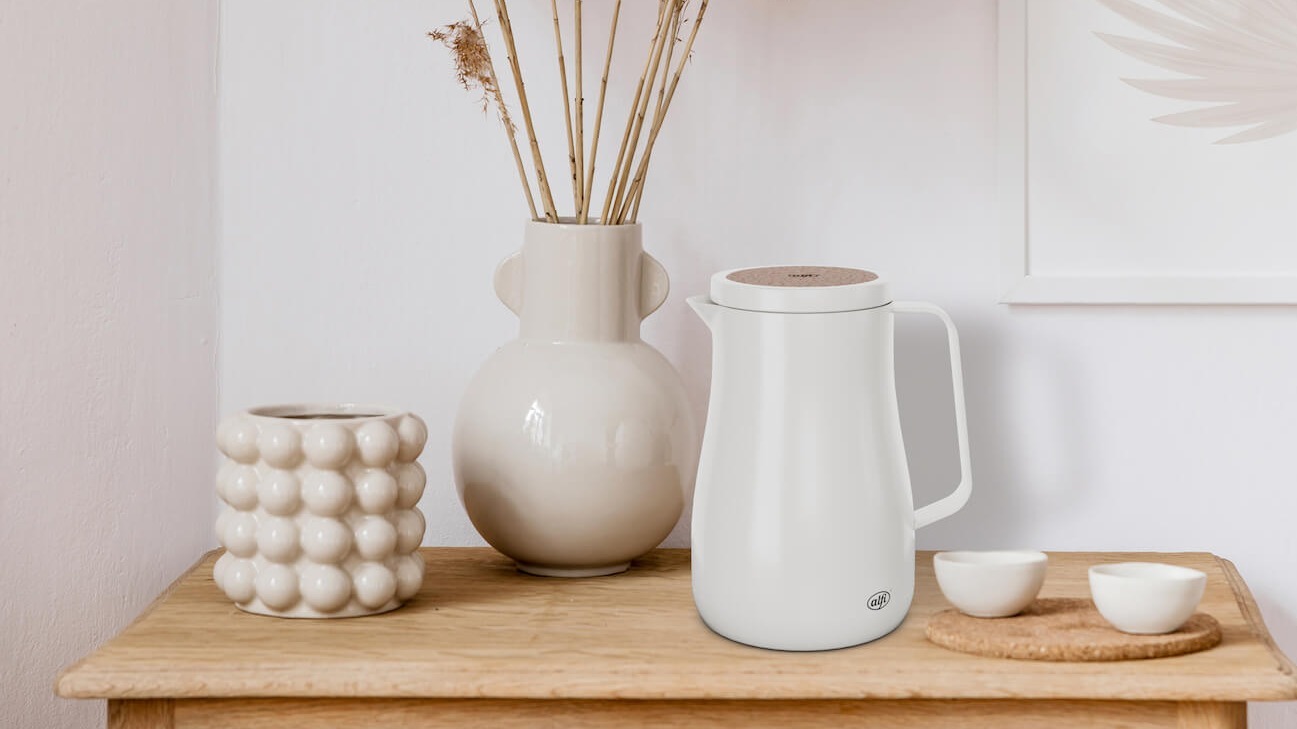 STUDIO TEA Insulated carafe 0.70 l | alfi®